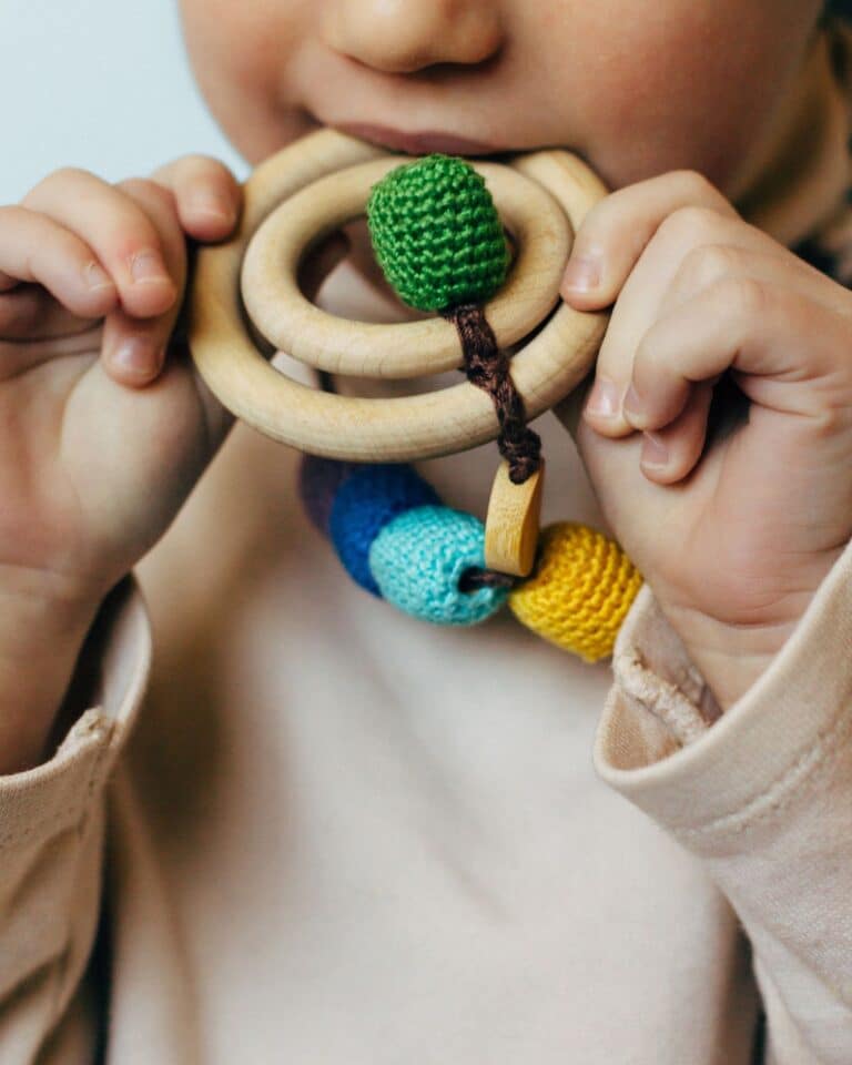 11 Simple Teething Hacks To Soothe Your Babies Gums Like A Pro - Bjarni ...