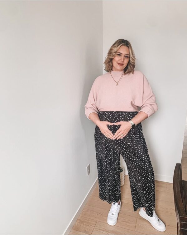 23 Stylish Spring Maternity Outfit Ideas That Don't Look Frumpy ...