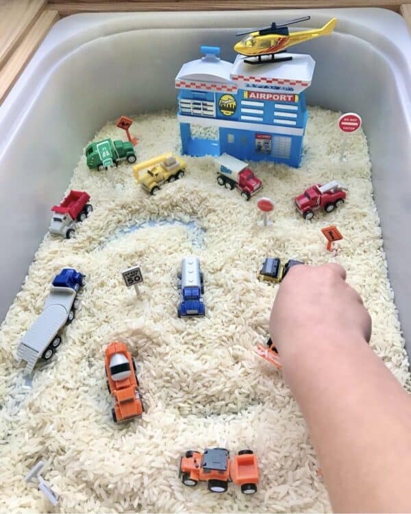 19 Tuff Tray Construction Ideas That Toddlers Will Love! - Bjarni Baby