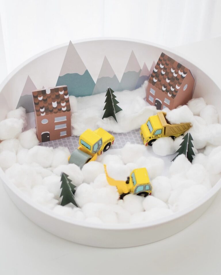 19 Tuff Tray Construction Ideas That Toddlers Will Love! - Bjarni Baby