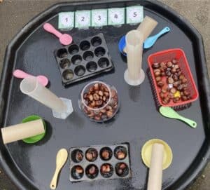 15 Fun & Educational Insect Tuff Tray Ideas For Toddlers - Bjarni Baby