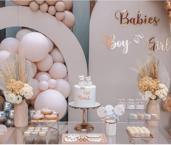 23 Charming Baby Shower Ideas For Twins - Bjarni Baby