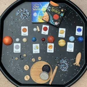 13 Out Of This World Tuff Tray Space Ideas - Bjarni Baby