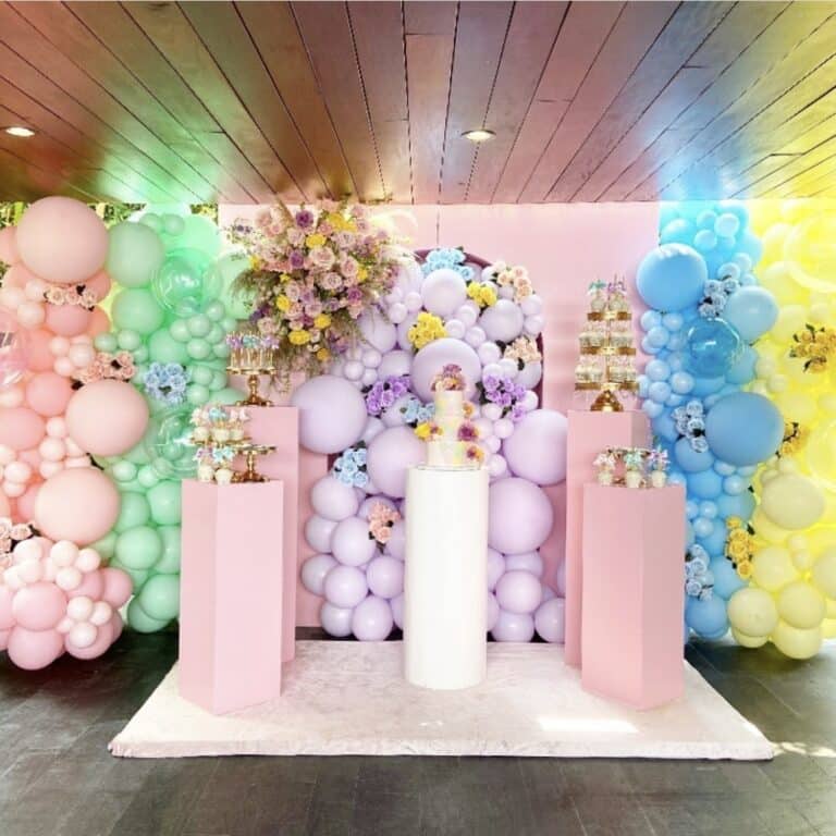 27 BEAUTIFUL Rainbow Themed Baby Shower Ideas To Try - Bjarni Baby