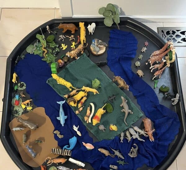19 Jungle Inspired, Animal Themed Tuff Tray Ideas For Kids - Bjarni Baby