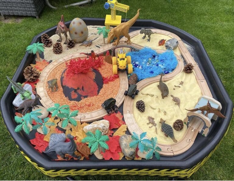 19 Jungle Inspired, Animal Themed Tuff Tray Ideas For Kids - Bjarni Baby