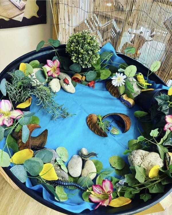 19 Jungle Inspired, Animal Themed Tuff Tray Ideas For Kids - Bjarni Baby