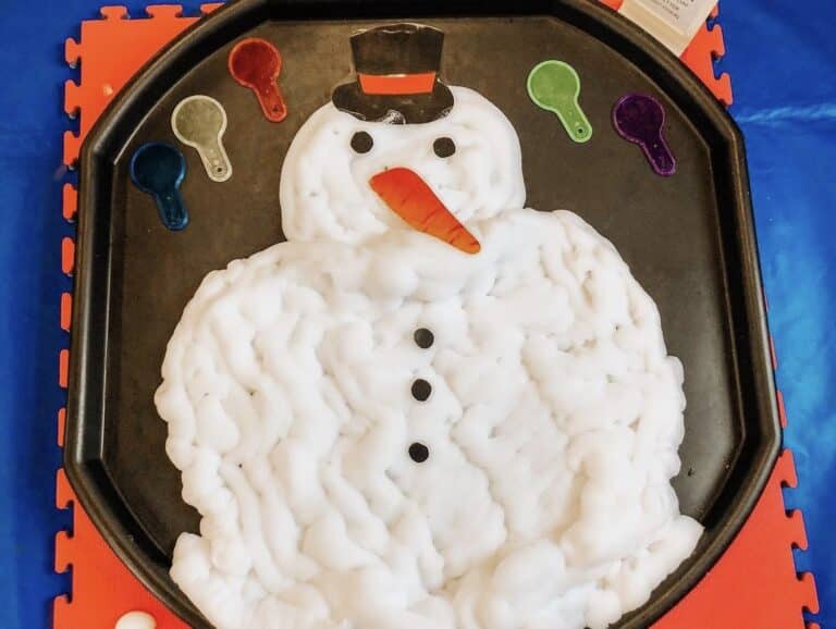 Fun and Festive Christmas Tuff Tray Ideas For Toddlers - Bjarni Baby