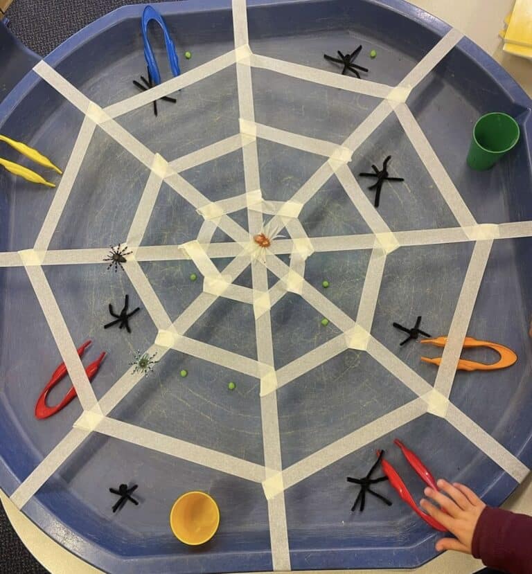 Spooky and Fun Halloween Tuff Tray Ideas For Toddlers & Beyond - Bjarni ...