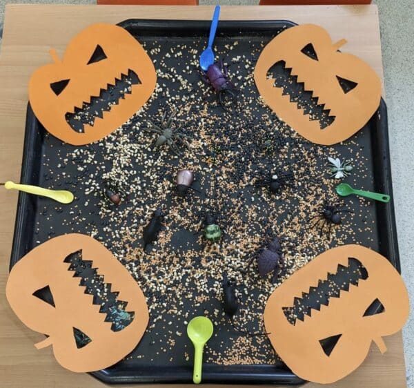 Spooky and Fun Halloween Tuff Tray Ideas For Toddlers & Beyond - Bjarni ...