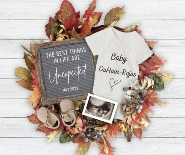 19 Charming Fall Baby Announcement Ideas - Bjarni Baby