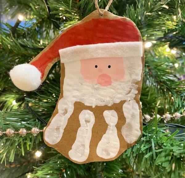 19 Heart Warming Baby Christmas Handprint Crafts - Bjarni Baby