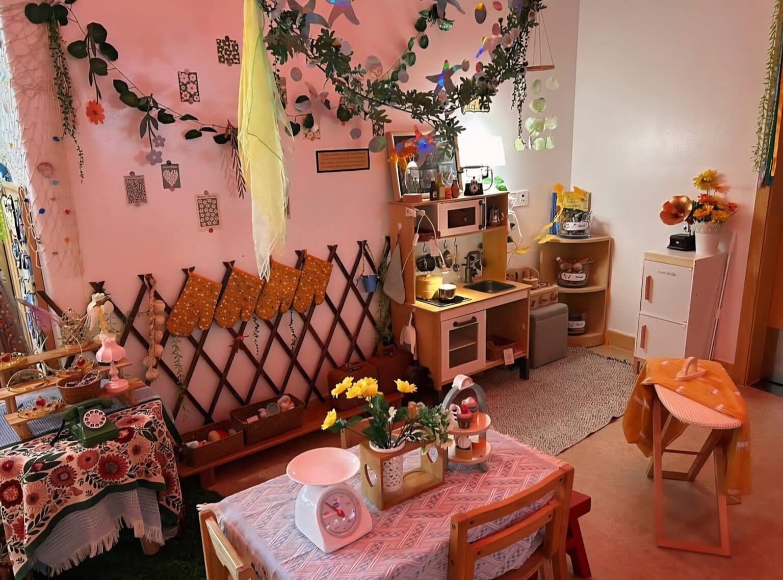 23 Creative EYFS Home Corner Ideas to Spark Imaginative Play - Bjarni Baby